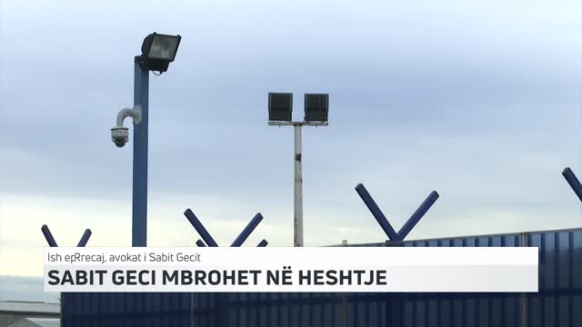 SABIT GECI MBROHET NË HESHTJE | GjirafaVideo